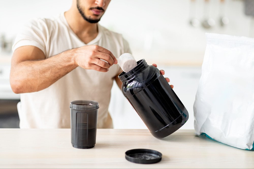 What is the Best Type of Protein Powder? Comparing Whey, Soy, Pea, and ...